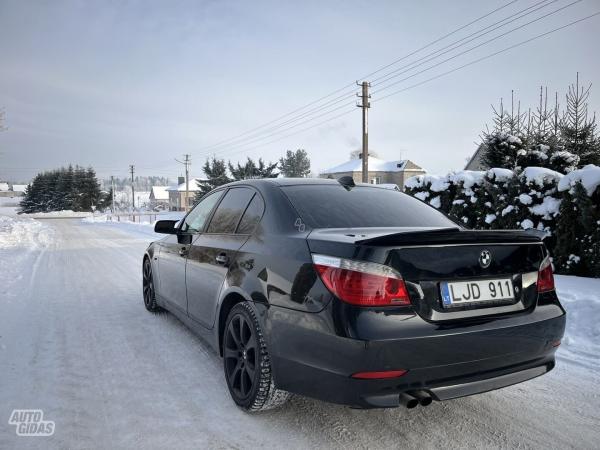 Melns BMW 525 2005 Telšiai, ar dzinēja tilpumu 2.50 L un nobraukumu 349 tūkst. km par 3800 €, foto 3 vietnē AUTOMOTO.COM.LV