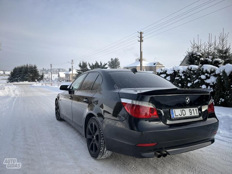 Melns BMW 525 2005 Telšiai, ar dzinēja tilpumu 2.50 L un nobraukumu 349 tūkst. km par 3800 €, foto 3 vietnē AUTOMOTO.COM.LV