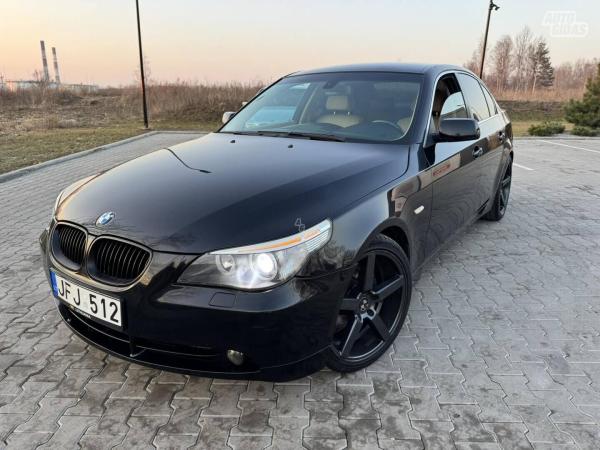 Black BMW 525 2005 in Kaunas, with an engine capacity of 2.50 L and mileage of 290 thousand km for 2750 €, photo 1 on AUTOMOTO.COM.LV