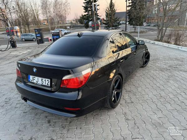 Black BMW 525 2005 in Kaunas, with an engine capacity of 2.50 L and mileage of 290 thousand km for 2750 €, photo 7 on AUTOMOTO.COM.LV