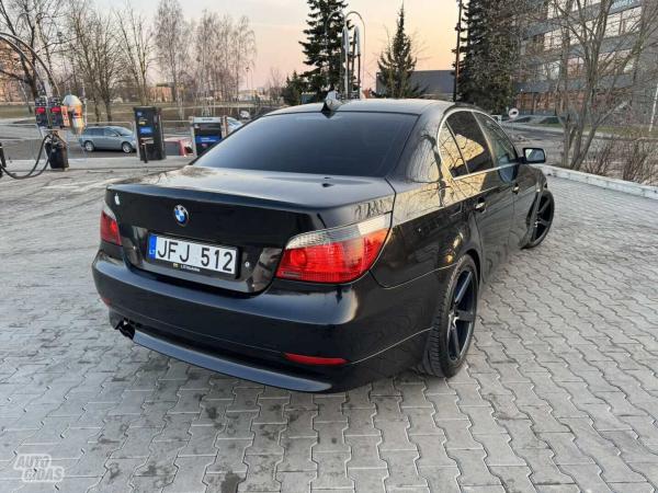 Melns BMW 525 2005 Kauņa, ar dzinēja tilpumu 2.50 L un nobraukumu 290 tūkst. km par 2450 €, foto 7 vietnē AUTOMOTO.COM.LV