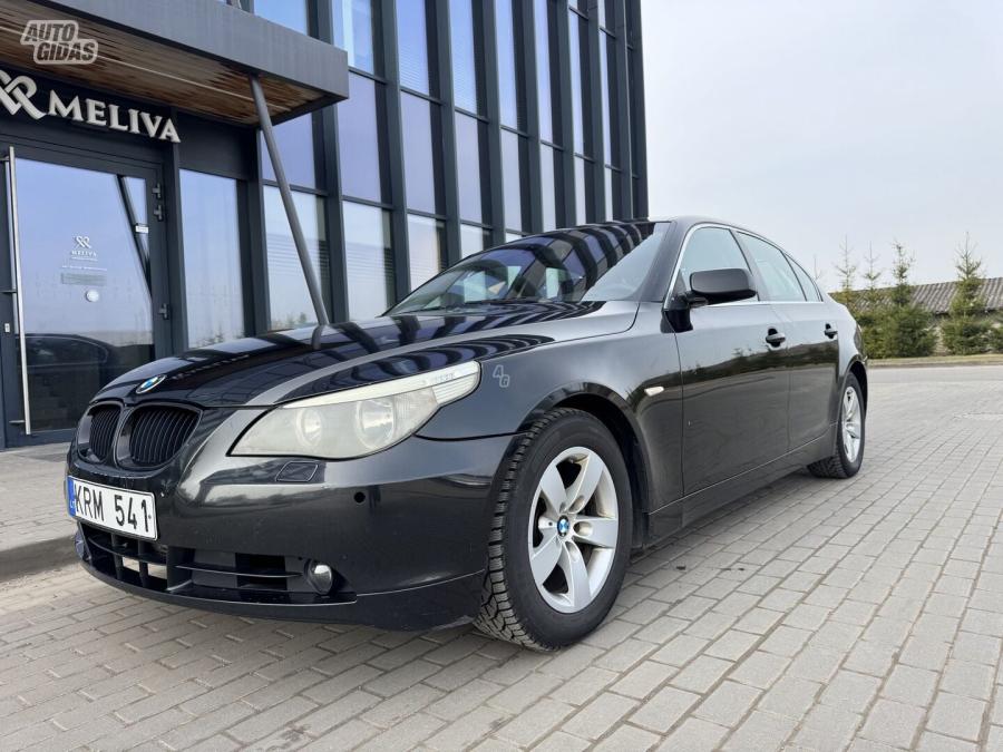 Melns BMW 525 2005 Kauņa, ar dzinēja tilpumu 2.50 L un nobraukumu 480 tūkst. km par 2300 €, foto 11 vietnē AUTOMOTO.COM.LV