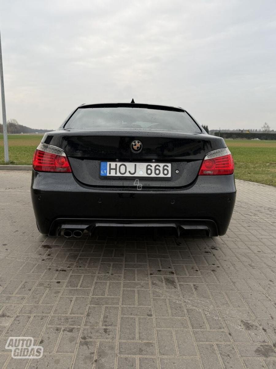 Melns BMW 525 2005 Širvintos, ar dzinēja tilpumu 2.50 L un nobraukumu 325 tūkst. km par 4999 €, foto 5 vietnē AUTOMOTO.COM.LV