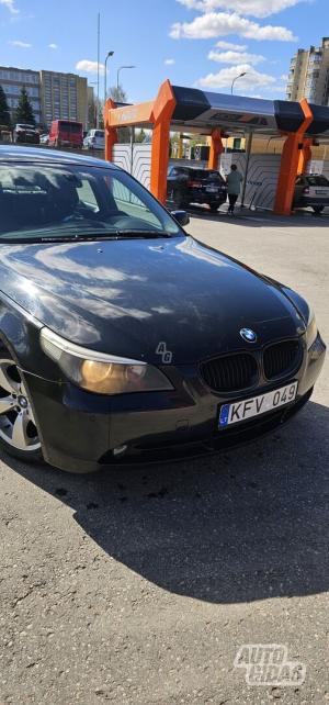 Black BMW 525 2005 in Vilnius, with an engine capacity of 2.50 L and mileage of 440 thousand km for 2800 €, photo 7 on AUTOMOTO.COM.LV