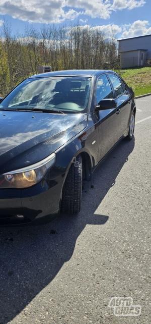 Black BMW 525 2005 in Vilnius, with an engine capacity of 2.50 L and mileage of 440 thousand km for 2800 €, photo 8 on AUTOMOTO.COM.LV
