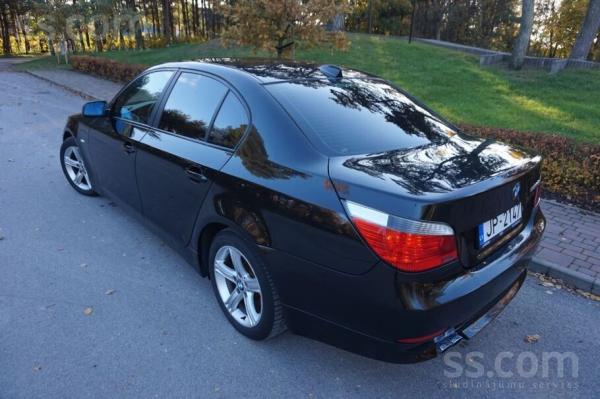 Black BMW 525 2005 in Jurmala, with an engine capacity of 2.50 L and mileage of 247 thousand km for 4895 €, photo 5 on AUTOMOTO.COM.LV