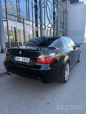 Black BMW 525 2005 in Riga, with an engine capacity of 2.50 L and mileage of 0 thousand km for 4500 €, photo 4 on AUTOMOTO.COM.LV