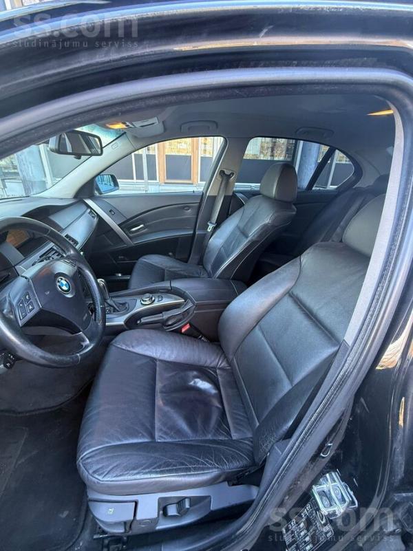 Black BMW 525 2005 in Riga, with an engine capacity of 2.50 L and mileage of 0 thousand km for 4500 €, photo 5 on AUTOMOTO.COM.LV
