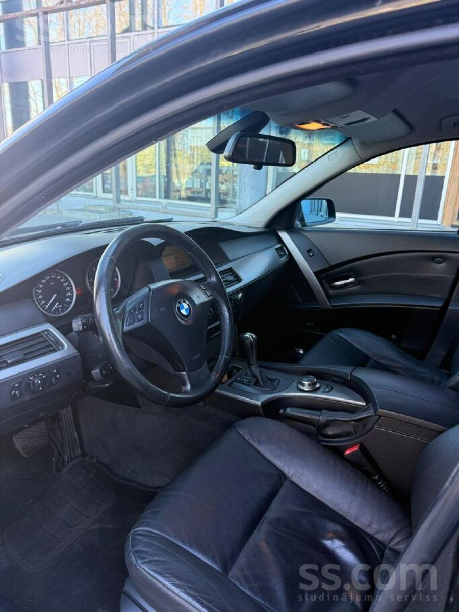 Black BMW 525 2005 in Riga, with an engine capacity of 2.50 L and mileage of 0 thousand km for 4500 €, photo 7 on AUTOMOTO.COM.LV