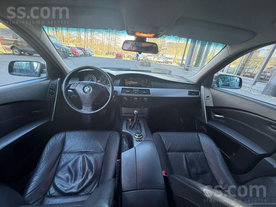 Black BMW 525 2005 in Riga, with an engine capacity of 2.50 L and mileage of 0 thousand km for 4500 €, photo 9 on AUTOMOTO.COM.LV
