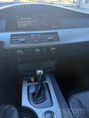 Black BMW 525 2005 in Riga, with an engine capacity of 2.50 L and mileage of 0 thousand km for 4500 €, photo 10 on AUTOMOTO.COM.LV