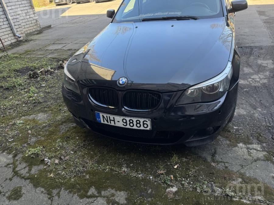 Melns BMW 525 2005 Rīga, ar dzinēja tilpumu 2.50 L un nobraukumu 367 tūkst. km par 3150 €, foto 3 vietnē AUTOMOTO.COM.LV