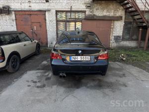 Melns BMW 525 2005 Rīga, ar dzinēja tilpumu 2.50 L un nobraukumu 367 tūkst. km par 3150 €, foto 7 vietnē AUTOMOTO.COM.LV