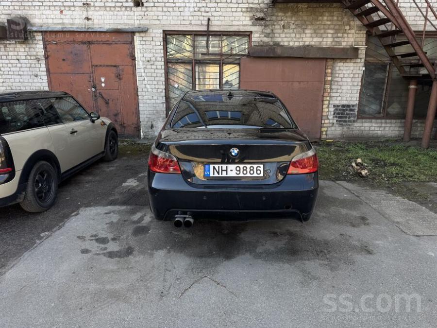 Melns BMW 525 2005 Rīga, ar dzinēja tilpumu 2.50 L un nobraukumu 367 tūkst. km par 3150 €, foto 7 vietnē AUTOMOTO.COM.LV