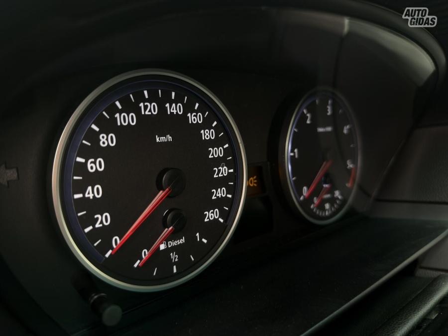 Черный БМВ 525 2005 в Вильнюс, объемом двигателя 2.50 л и пробегом 350 тыс. км за 4250 €, фото 26 на AUTOMOTO.COM.LV