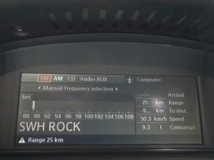 Black BMW 525 2005 in Riga, with an engine capacity of 2.50 L and mileage of 323 thousand km for 4990 €, photo 15 on AUTOMOTO.COM.LV