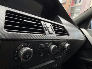 Black BMW 525 2005 in Riga, with an engine capacity of 2.50 L and mileage of 323 thousand km for 4990 €, photo 19 on AUTOMOTO.COM.LV