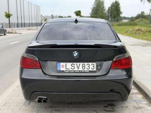 Black BMW 525 2005 in Vilnius, with an engine capacity of 2.50 L and mileage of 349 thousand km for 4200 €, photo 13 on AUTOMOTO.COM.LV