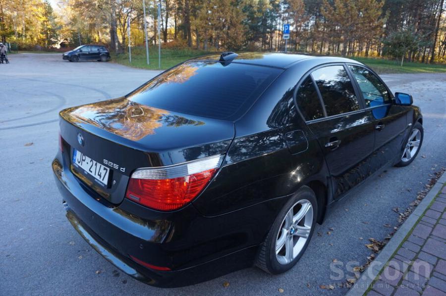 Black BMW 525 2005 in Jurmala, with an engine capacity of 2.50 L and mileage of 247 thousand km for 4795 €, photo 9 on AUTOMOTO.COM.LV