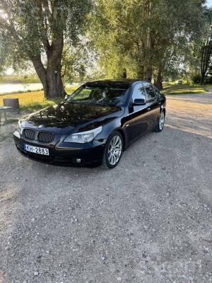Melns BMW 525 2005 Daugavpils, ar dzinēja tilpumu 2.50 L un nobraukumu 402 tūkst. km par 4500 €, foto  vietnē AUTOMOTO.COM.LV