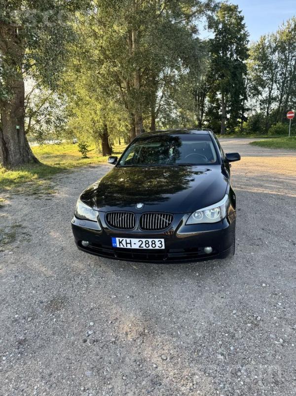 Melns BMW 525 2005 Daugavpils, ar dzinēja tilpumu 2.50 L un nobraukumu 402 tūkst. km par 4500 €, foto 5 vietnē AUTOMOTO.COM.LV