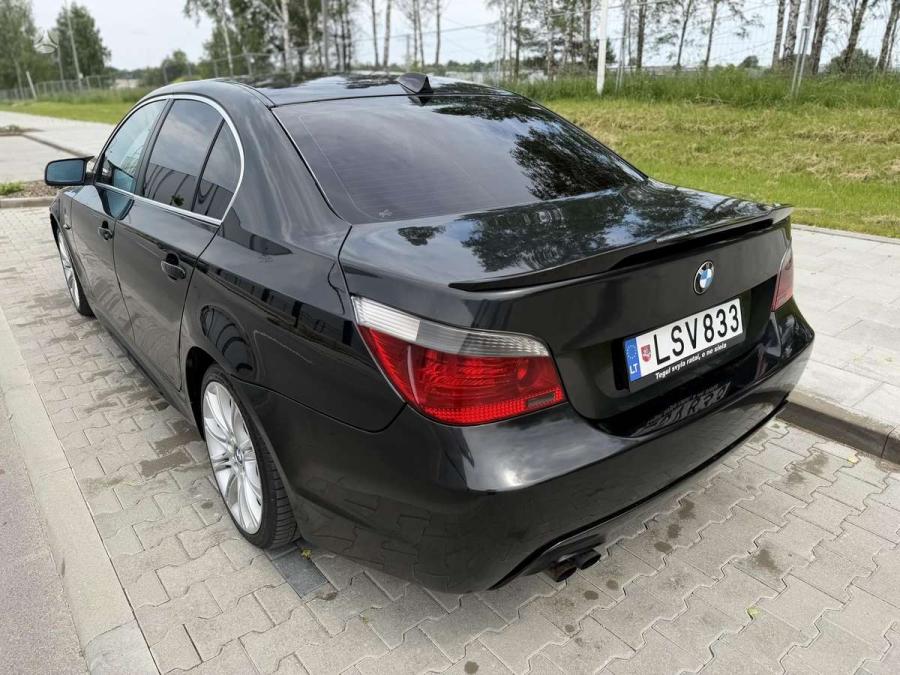 Черный БМВ 525 2005 в Вильнюс, объемом двигателя 2.50 л и пробегом 348 тыс. км за 3850 €, фото 16 на AUTOMOTO.COM.LV