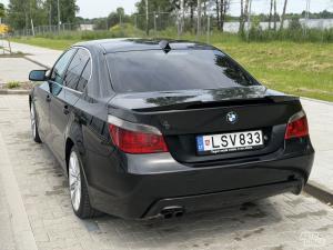 Черный БМВ 525 2005 в Вильнюс, объемом двигателя 2.50 л и пробегом 349 тыс. км за 3890 €, фото 15 на AUTOMOTO.COM.LV