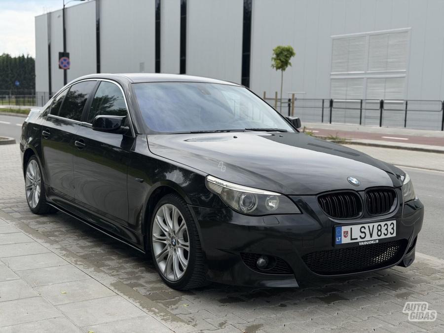 Black BMW 525 2005 in Vilnius, with an engine capacity of 2.50 L and mileage of 349 thousand km for 3750 €, photo 4 on AUTOMOTO.COM.LV