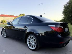 Black BMW 525 2005 in Kaunas, with an engine capacity of 2.50 L and mileage of 343 thousand km for 3500 €, photo 17 on AUTOMOTO.COM.LV