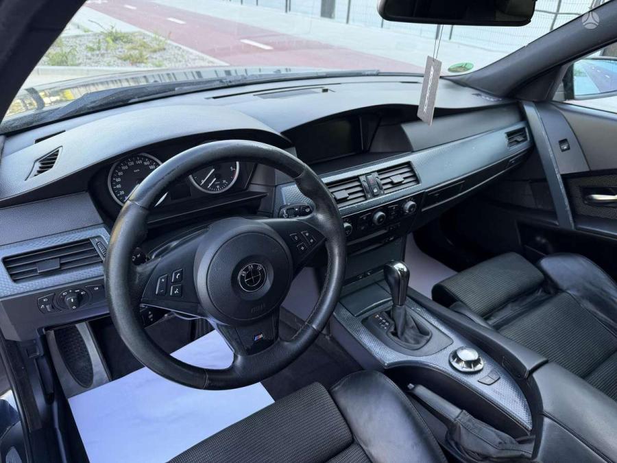 Melns BMW 525 2005 Viļņa, ar dzinēja tilpumu 2.50 L un nobraukumu 321 tūkst. km par 4399 €, foto 23 vietnē AUTOMOTO.COM.LV