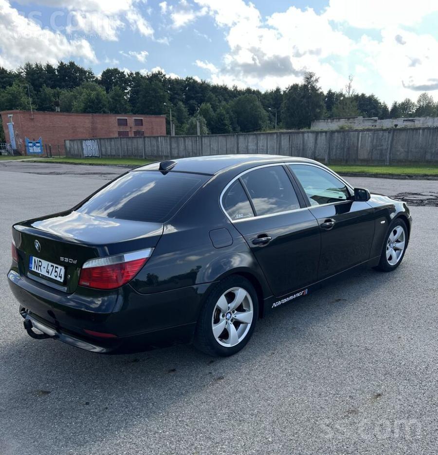 Черный БМВ 525 2005 в Лиепая, объемом двигателя 2.50 л и пробегом 325 тыс. км за 2800 €, фото 4 на AUTOMOTO.COM.LV