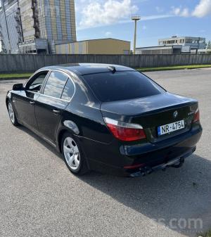Черный БМВ 525 2005 в Лиепая, объемом двигателя 2.50 л и пробегом 325 тыс. км за 2800 €, фото 5 на AUTOMOTO.COM.LV