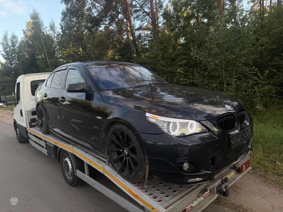 Черный БМВ 525 2005 в Вильнюс, объемом двигателя 2.50 л и пробегом 450 тыс. км за 3650 €, фото 8 на AUTOMOTO.COM.LV