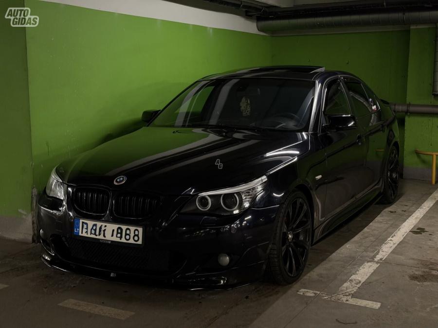 Melns BMW 525 2005 Viļņa, ar dzinēja tilpumu 2.50 L un nobraukumu 460 tūkst. km par 3599 €, foto 5 vietnē AUTOMOTO.COM.LV