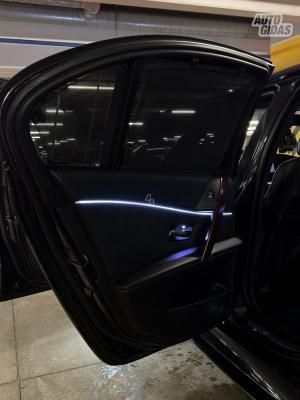Melns BMW 525 2005 Viļņa, ar dzinēja tilpumu 2.50 L un nobraukumu 460 tūkst. km par 3599 €, foto 16 vietnē AUTOMOTO.COM.LV