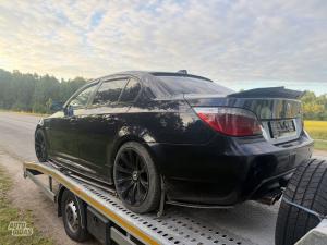 Melns BMW 525 2005 Viļņa, ar dzinēja tilpumu 2.50 L un nobraukumu 460 tūkst. km par 3599 €, foto 24 vietnē AUTOMOTO.COM.LV