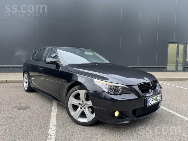 Черный БМВ 525 2005 в Рига, объемом двигателя 2.50 л и пробегом 370 тыс. км за 4600 €, фото 3 на AUTOMOTO.COM.LV