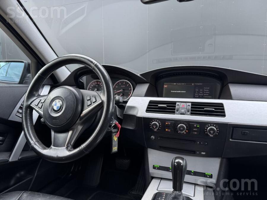 Black BMW 525 2005 in Riga, with an engine capacity of 2.50 L and mileage of 370 thousand km for 4600 €, photo 7 on AUTOMOTO.COM.LV