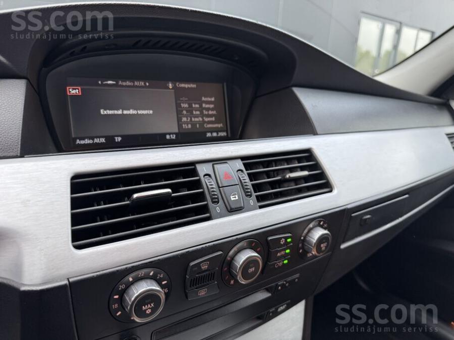 Black BMW 525 2005 in Riga, with an engine capacity of 2.50 L and mileage of 370 thousand km for 4600 €, photo 8 on AUTOMOTO.COM.LV