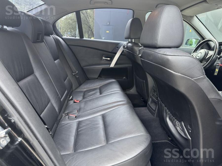 Black BMW 525 2005 in Riga, with an engine capacity of 2.50 L and mileage of 370 thousand km for 4600 €, photo 11 on AUTOMOTO.COM.LV