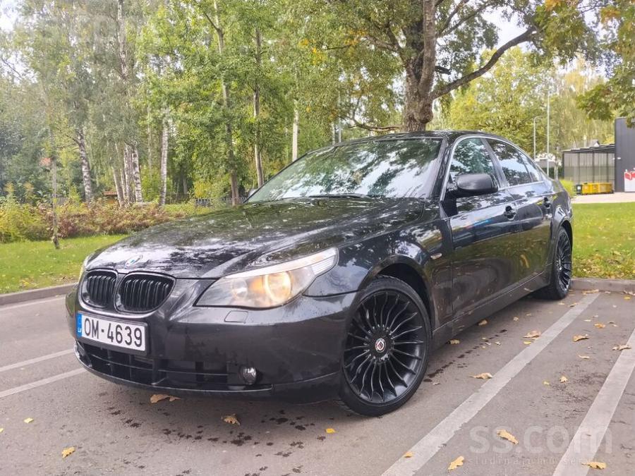 Black BMW 525 2005 in Riga, with an engine capacity of 2.50 L and mileage of 416 thousand km for 3490 €, photo 3 on AUTOMOTO.COM.LV