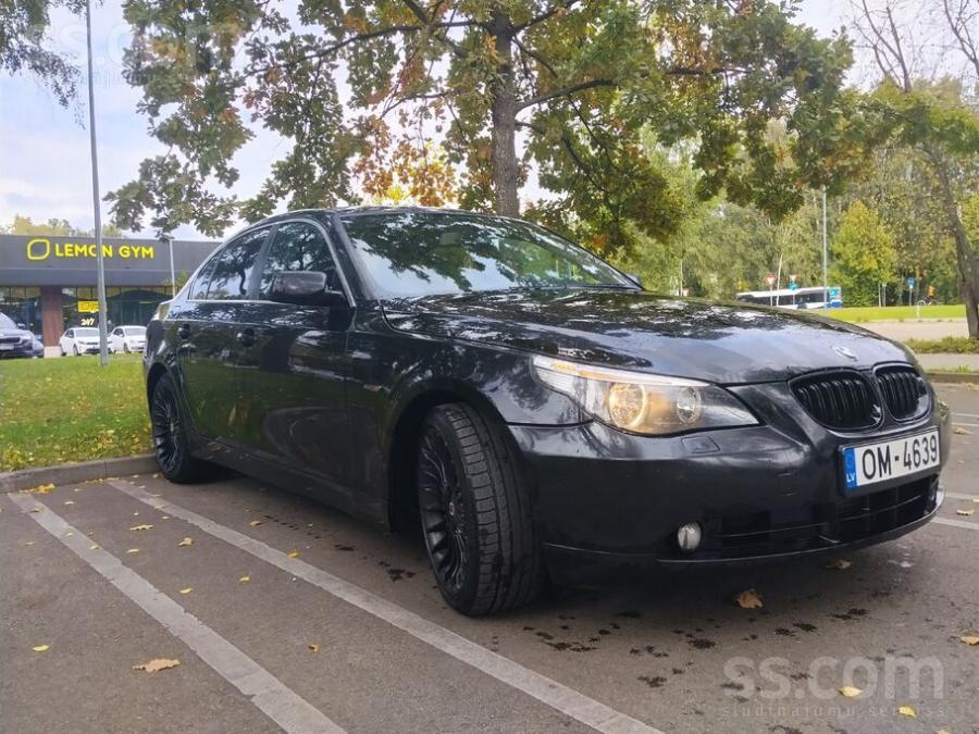 Black BMW 525 2005 in Riga, with an engine capacity of 2.50 L and mileage of 416 thousand km for 3490 €, photo 5 on AUTOMOTO.COM.LV
