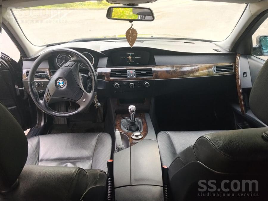Black BMW 525 2005 in Riga, with an engine capacity of 2.50 L and mileage of 416 thousand km for 3490 €, photo 11 on AUTOMOTO.COM.LV