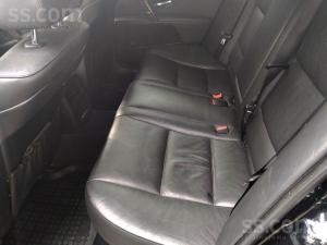 Black BMW 525 2005 in Riga, with an engine capacity of 2.50 L and mileage of 416 thousand km for 3490 €, photo 14 on AUTOMOTO.COM.LV