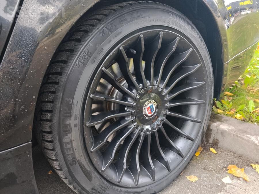 Black BMW 525 2005 in Riga, with an engine capacity of 2.50 L and mileage of 416 thousand km for 3490 €, photo 18 on AUTOMOTO.COM.LV