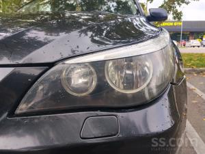 Black BMW 525 2005 in Riga, with an engine capacity of 2.50 L and mileage of 416 thousand km for 3490 €, photo 20 on AUTOMOTO.COM.LV