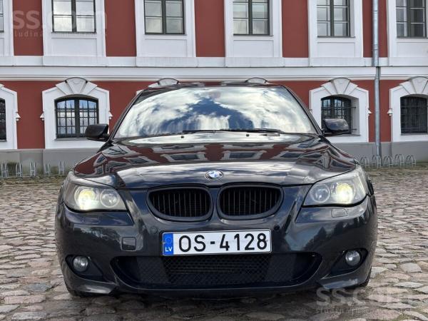 БМВ 525 2005 в Елгава на AUTOMOTO.COM.LV Черный БМВ 525 2005 в Елгава, объемом двигателя 2.50 л и пробегом 471 тыс. км за 3750 €, фото 3 на AUTOMOTO.COM.LV