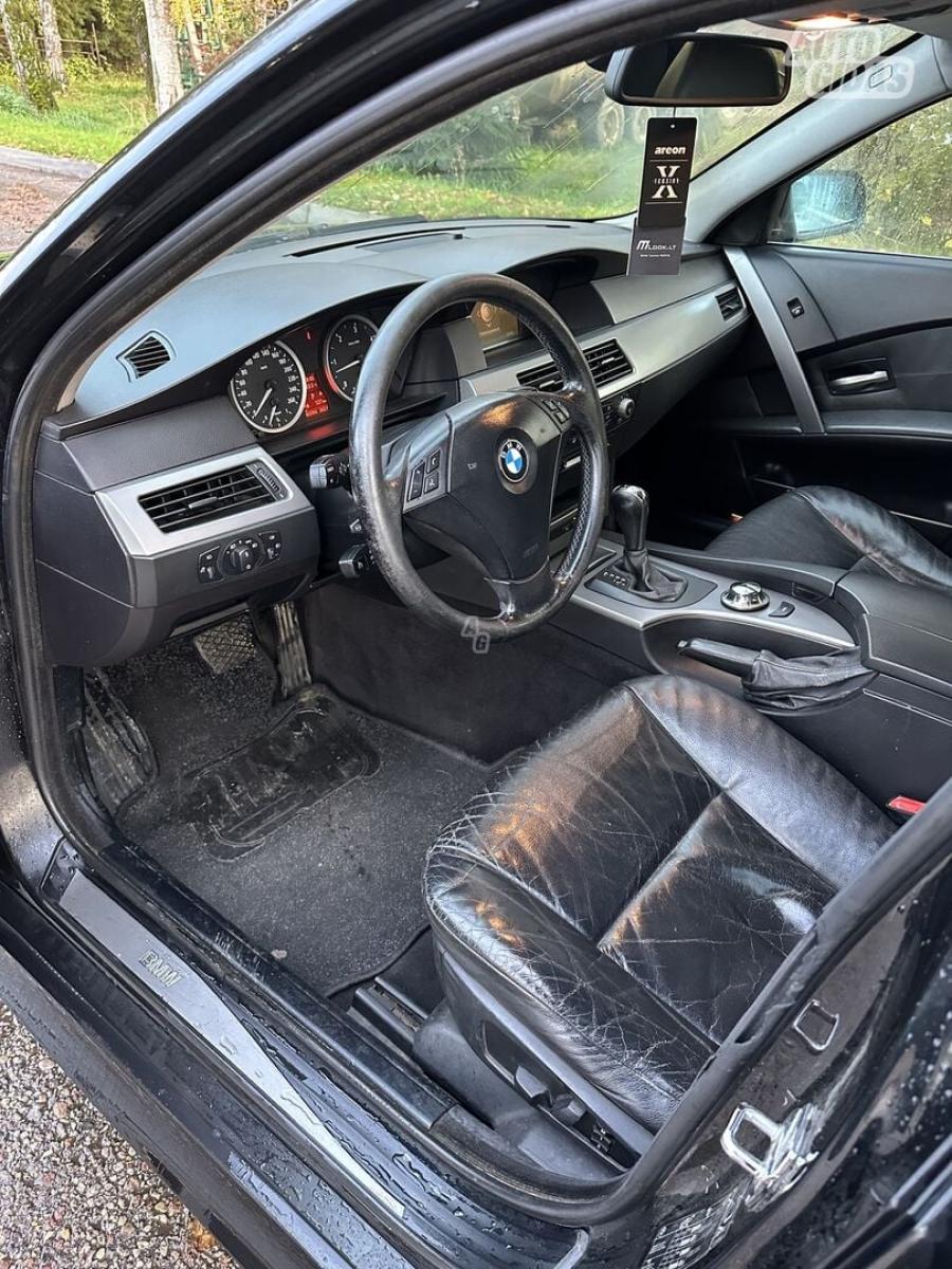 Black BMW 525 2005 in Sakiai, with an engine capacity of 2.50 L and mileage of 404 thousand km for 1600 €, photo 8 on AUTOMOTO.COM.LV