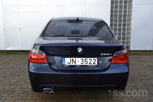 Melns BMW 525 2006 Rīga, ar dzinēja tilpumu 2.50 L un nobraukumu 299 tūkst. km par 4300 €, foto 7 vietnē AUTOMOTO.COM.LV