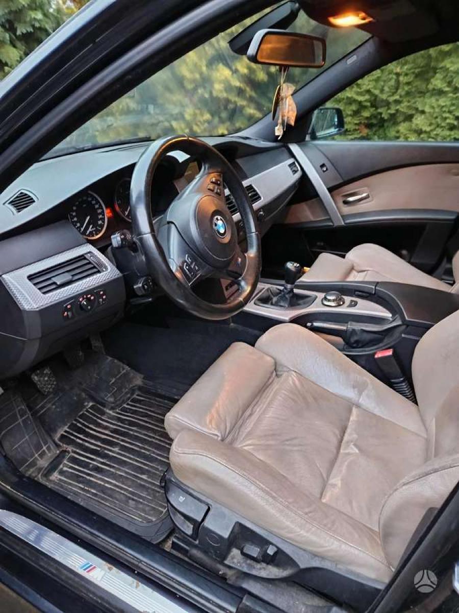 Black BMW 525 2006 in Vilnius, with an engine capacity of 2.50 L and mileage of 398 thousand km for 3800 €, photo 7 on AUTOMOTO.COM.LV